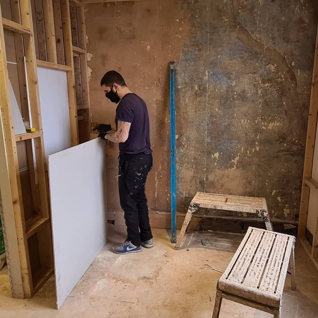 LEARN HOW TO PLASTER Page % Page - Plasterer in Rotherham